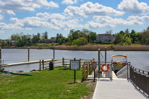 Red Bank, New Jersey: A visitors Guide